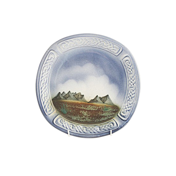 Cuillin Scenes Kells Plate – Uig Pottery